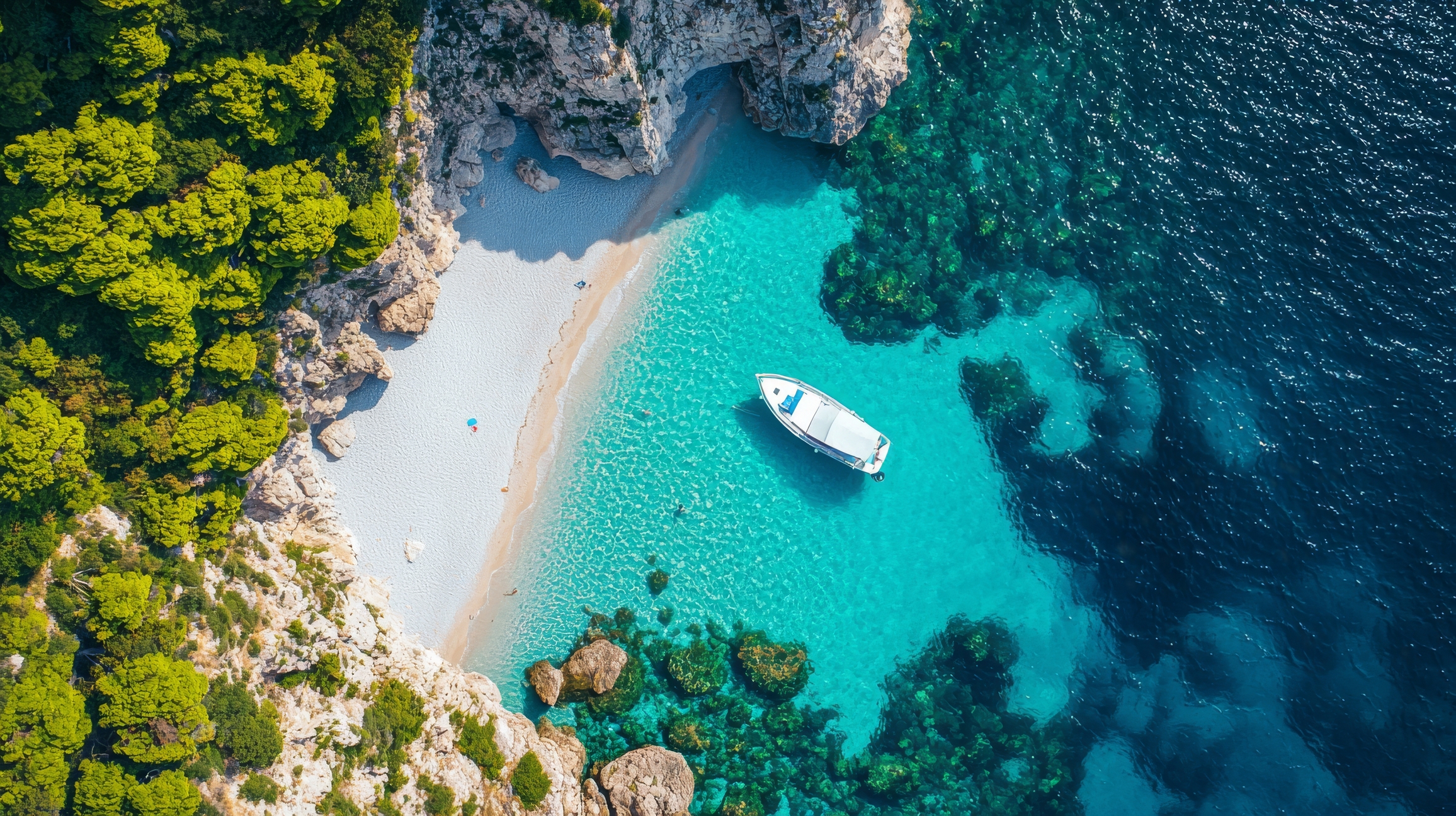 7 από τις πιο όμορφες παραλίες στην Ελλάδα για το καλοκαίρι - Ekdromi Blog