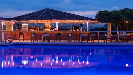 Προσφορές Ξενοδοχείων για τις Καλοκαιρινές Διακοπές 2022 | Ekdromi.gr