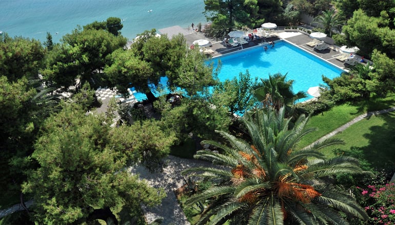 King Saron 4 αστέρων - Ίσθμια έως -50% από 175€/νύχτα - Πλήρης Διατροφή + Ποτά