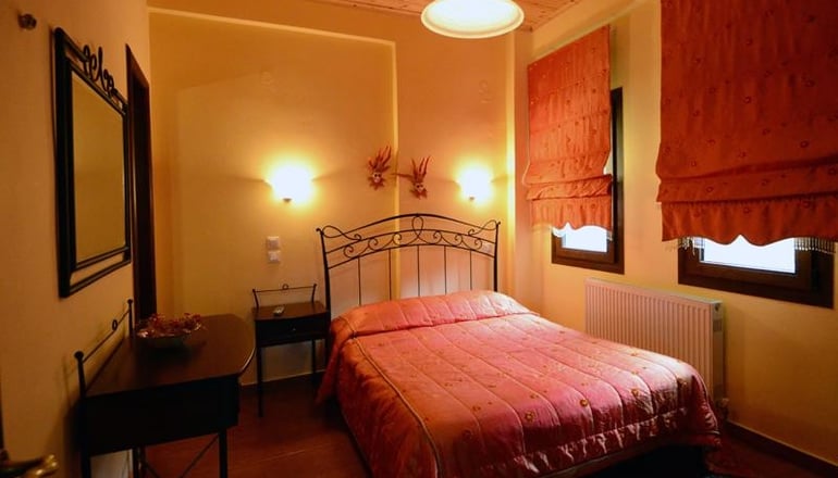 Nevros Apartments | Ekdromi.gr