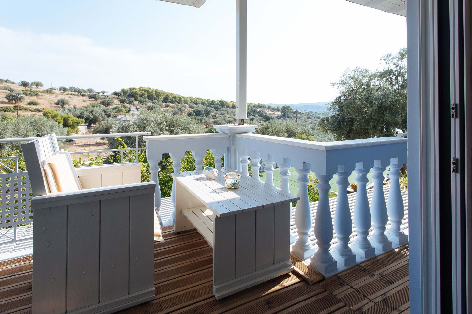 Sunny Place Resort - Δορούφι, Πόρτο Χέλι Διαμονή | Ekdromi.gr