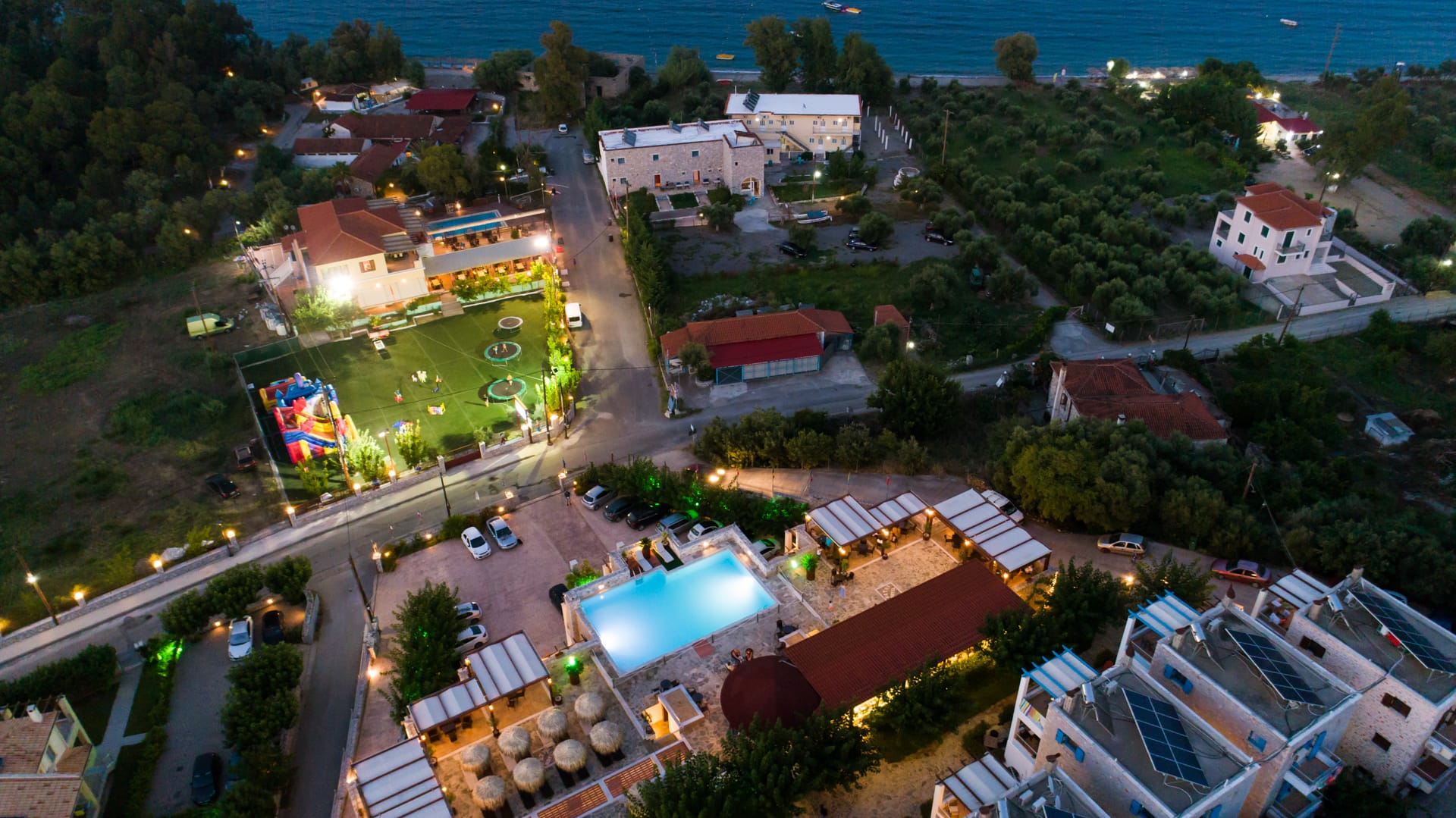 Vathi Hotel - Γύθειο Διαμονή | Ekdromi.gr