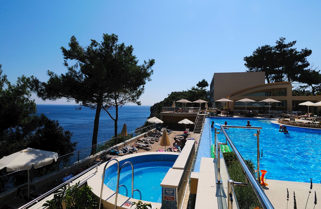 Akrotiri Beach Hotel 4 αστέρων - Κέρκυρα από 115€/νύχτα - Πρωινό