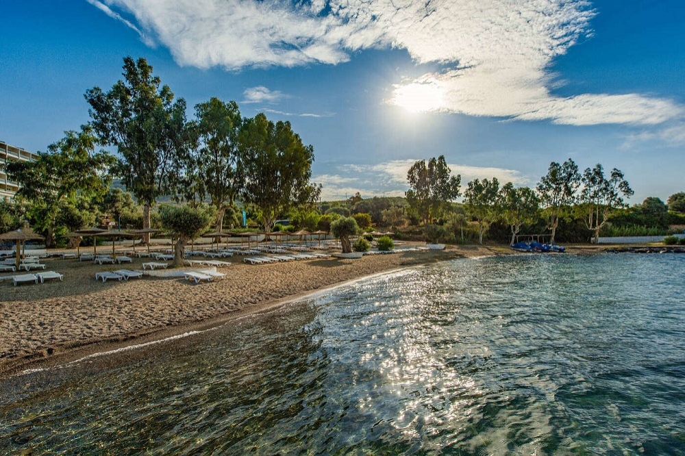 Evia Riviera Resort 4 αστέρων - Αμάρυνθος, Εύβοια από 95€/νύχτα - All ...