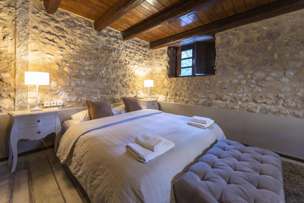 Semantron Traditional Village 4 αστέρων - Ελαιώνας Διακοπτού 4 αστέρων ...