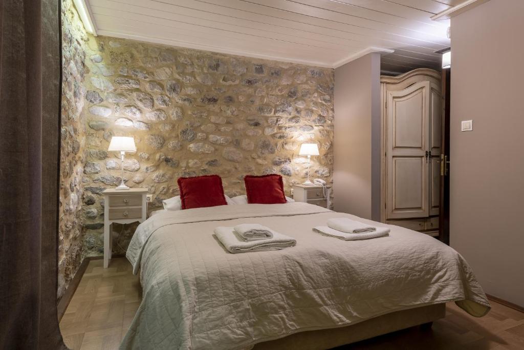 Semantron Traditional Village 4 αστέρων - Ελαιώνας Διακοπτού 4 αστέρων ...