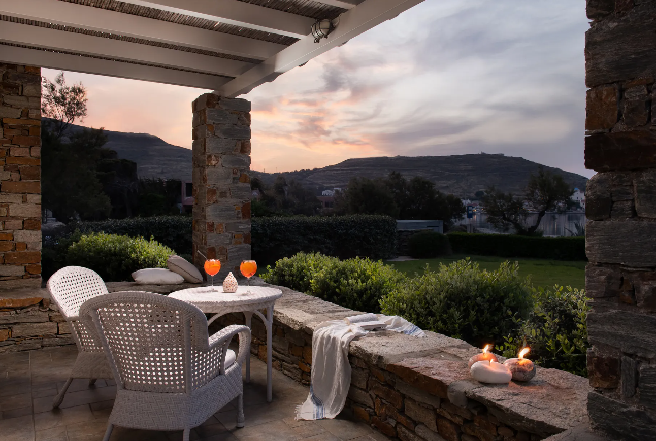 5* Porto Kea Suites - Κέα Διαμονή - Πρωινό | Ekdromi.gr