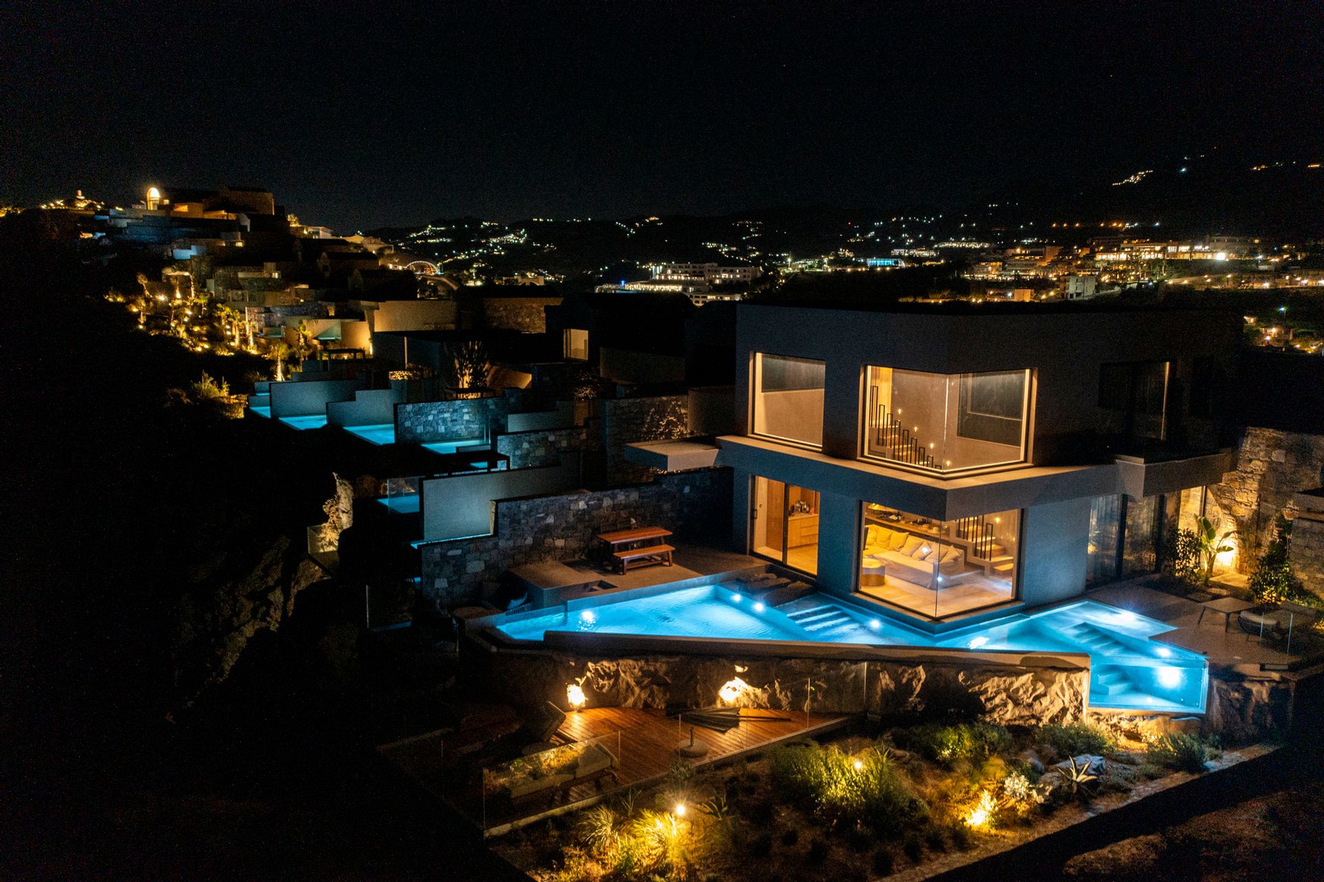 Acro Suites - A Wellbeing Resort - Αγία Πελαγία, Κρήτη από 475€/νύχτα ...
