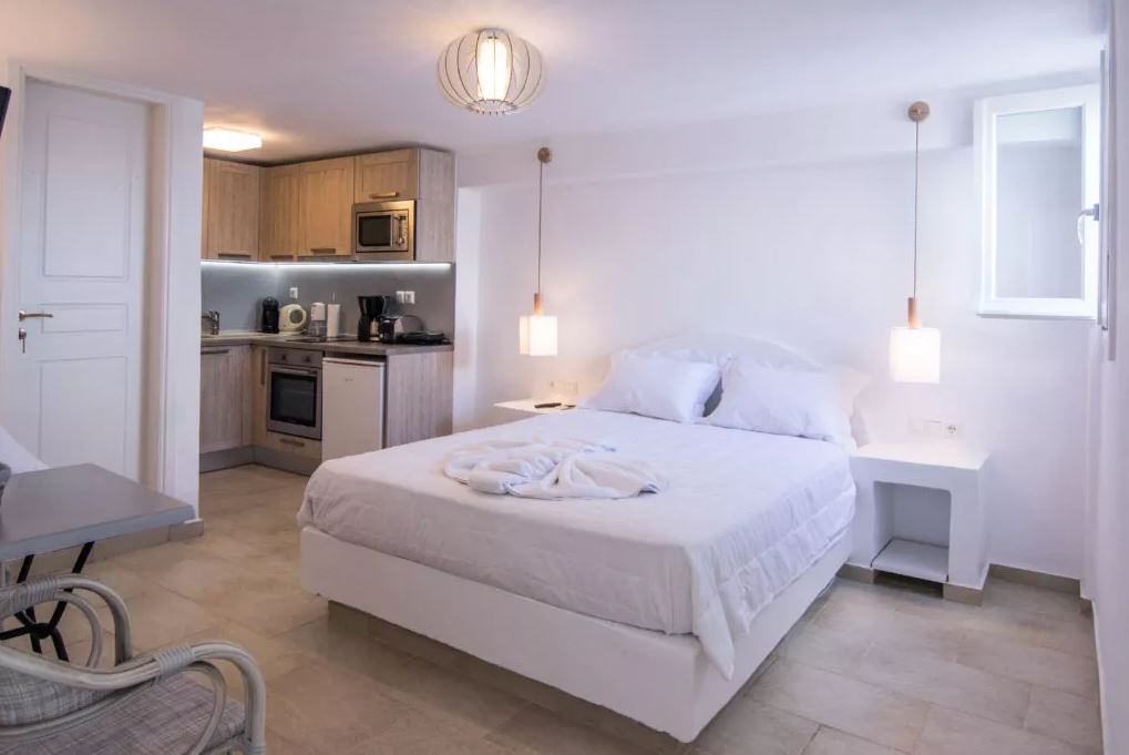 Apricot & Sea Luxury Villas - Μικρή Βίγλα, Νάξος Διαμονή | Ekdromi.gr