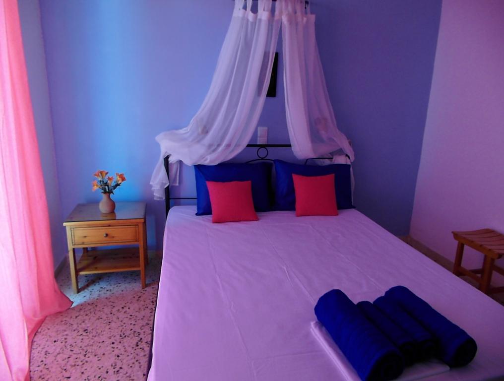 Eri Studios - Αίγινα από 60€/νύχτα