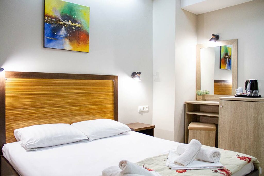 Hotel Rodon - Παραλία Κατερίνης Διαμονή - Πρωινό | Ekdromi.gr