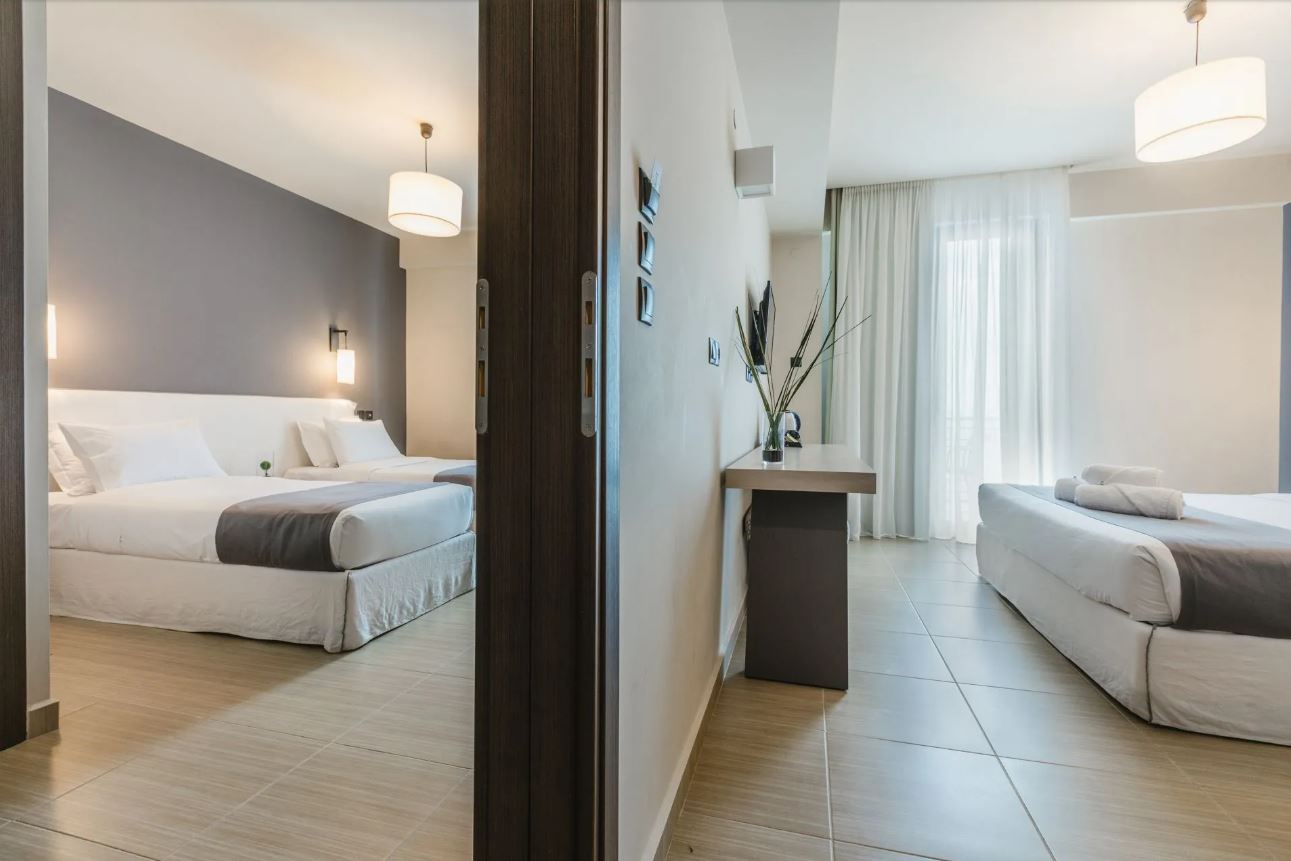 Infinity Hotel - Γύθειο Διαμονή - Πρωινό | Ekdromi.gr