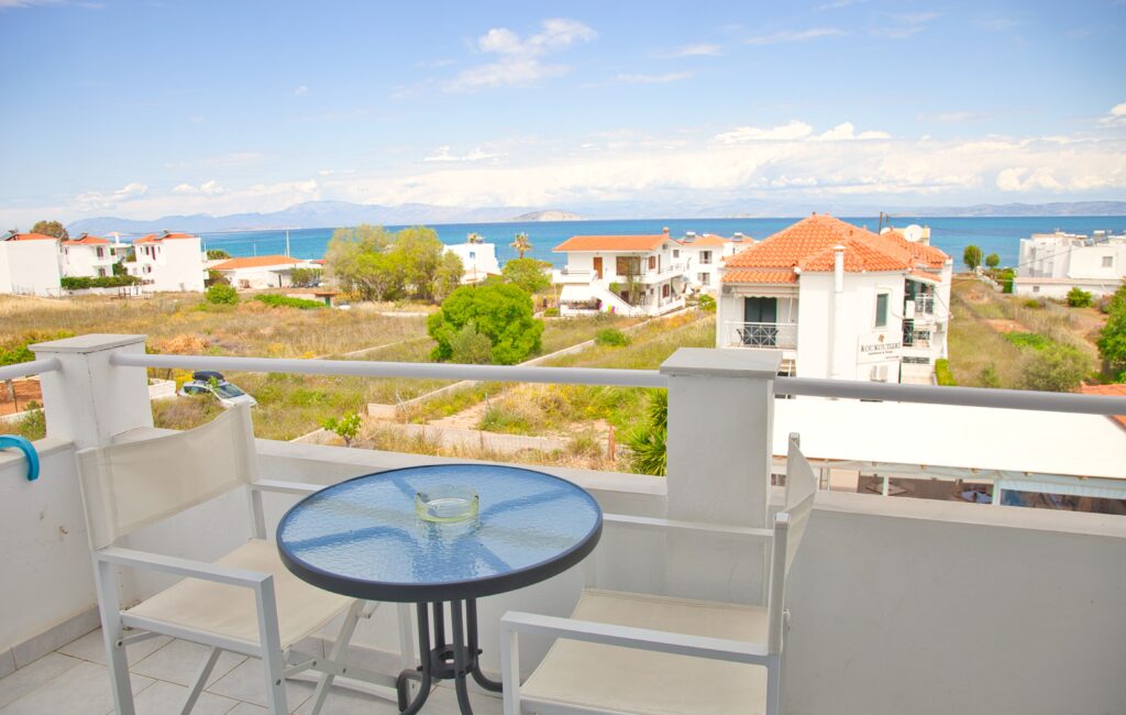 Koukounari 3 Agistri - Αγκίστρι Διαμονή | Ekdromi.gr