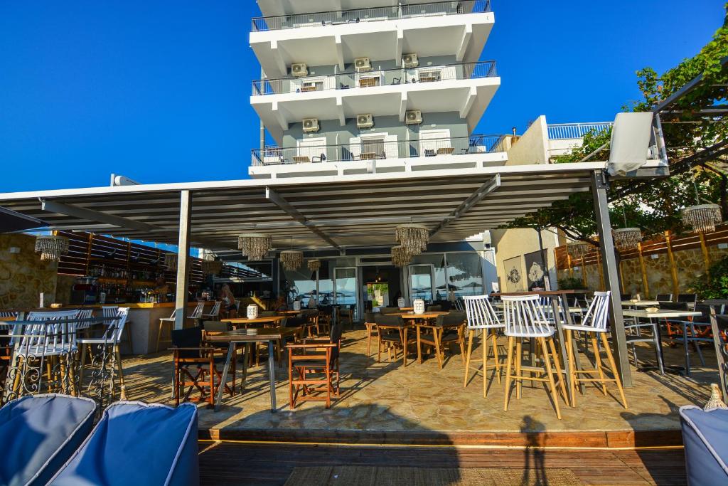 Marzi Boutique Hotel - Νεράντζα Κορινθίας από 70€/νύχτα - Ημιδιατροφή