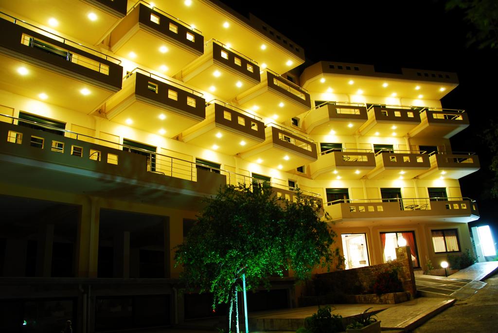 Oneiro Studios | Ekdromi.gr