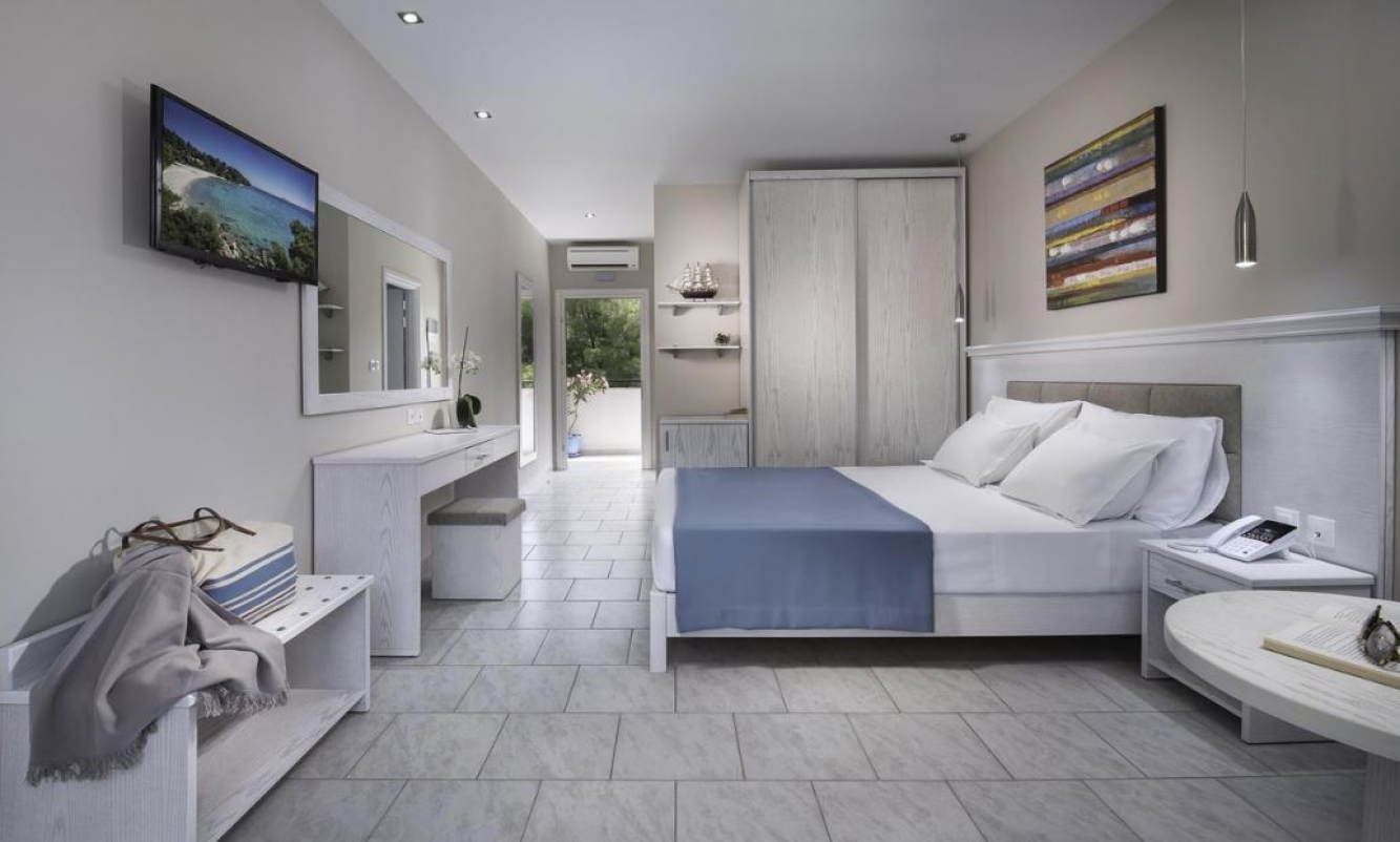 Porfi Beach Hotel - Νικήτη, Χαλκιδική Διαμονή - Πρωινό | Ekdromi.gr