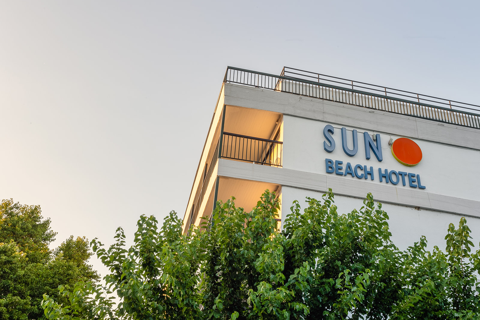 4* Sun Beach Hotel - Αγία Τριάδα Διαμονή - 25% - Πρωινό |Ekdromi.gr
